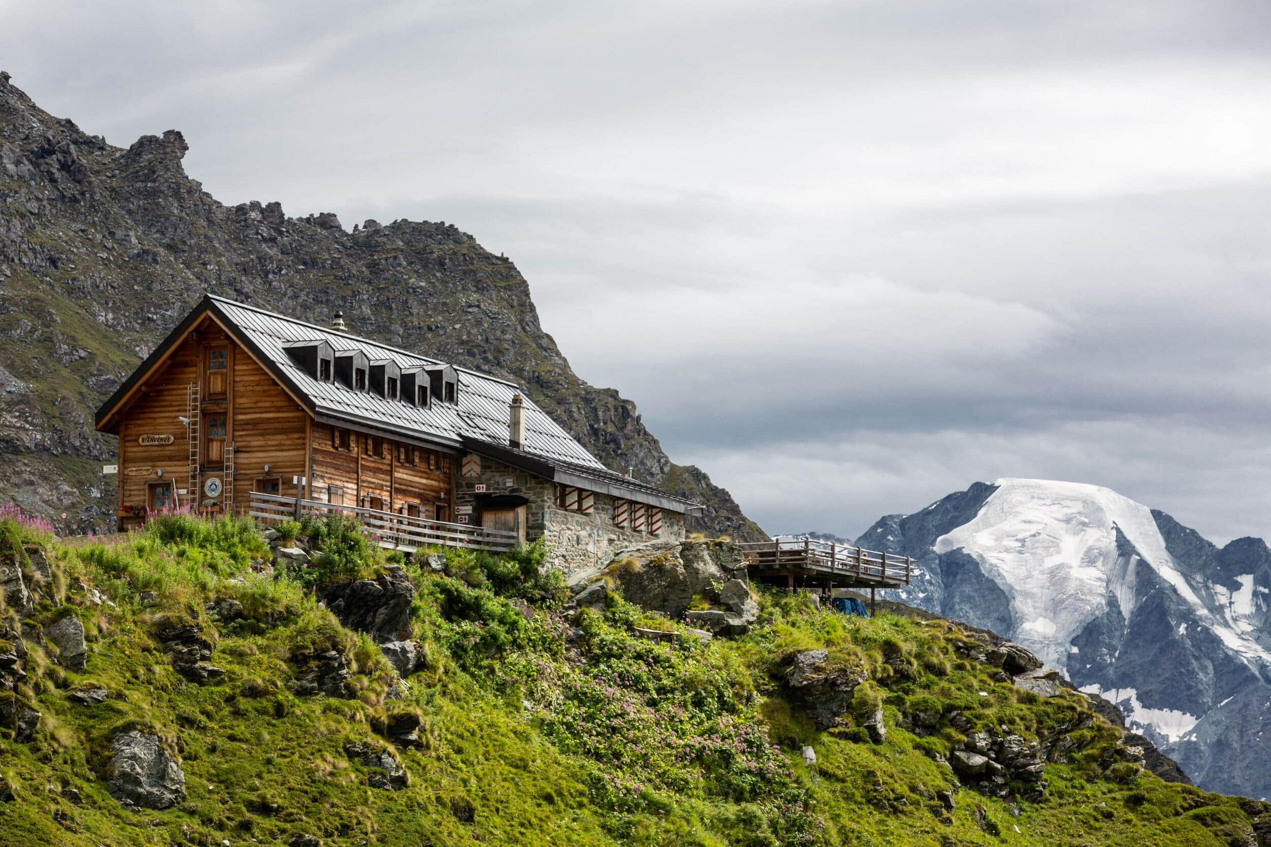Cabane Mont Fort | Verbier, Switzerland